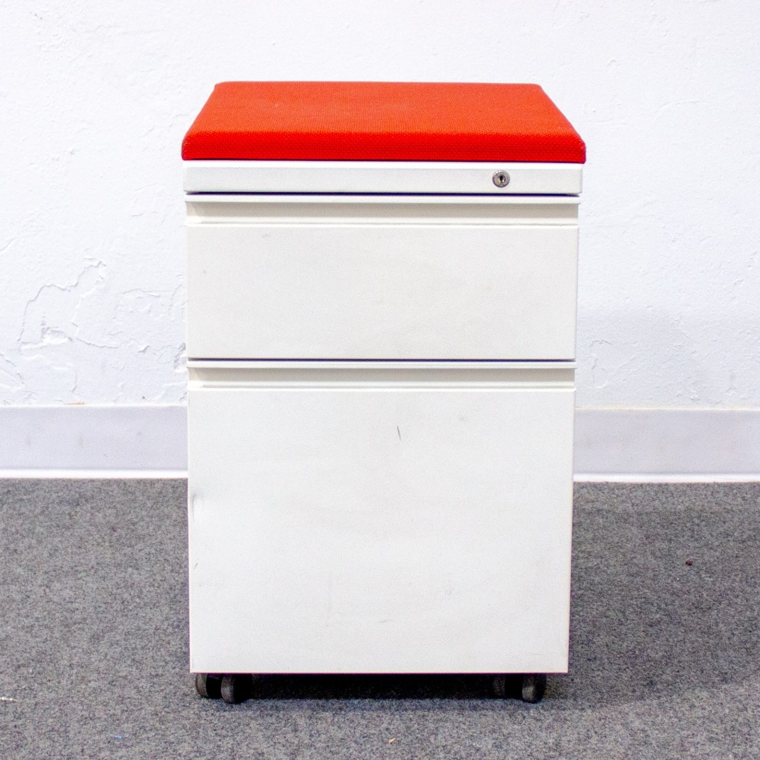 Herman Miller Box/File Mobile Pedestal – 22001-HMRED – Shop @ CRI